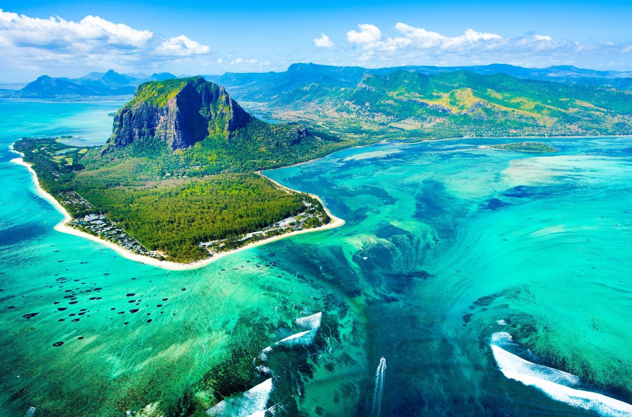 Weather In Mauritius In December Ideal For Your Romantic Holiday